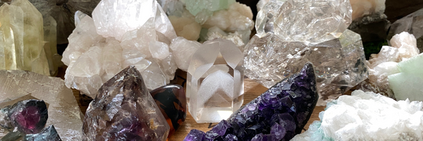 Rose Quartz Showcase - Castle Rocks Cornwall – Page 2